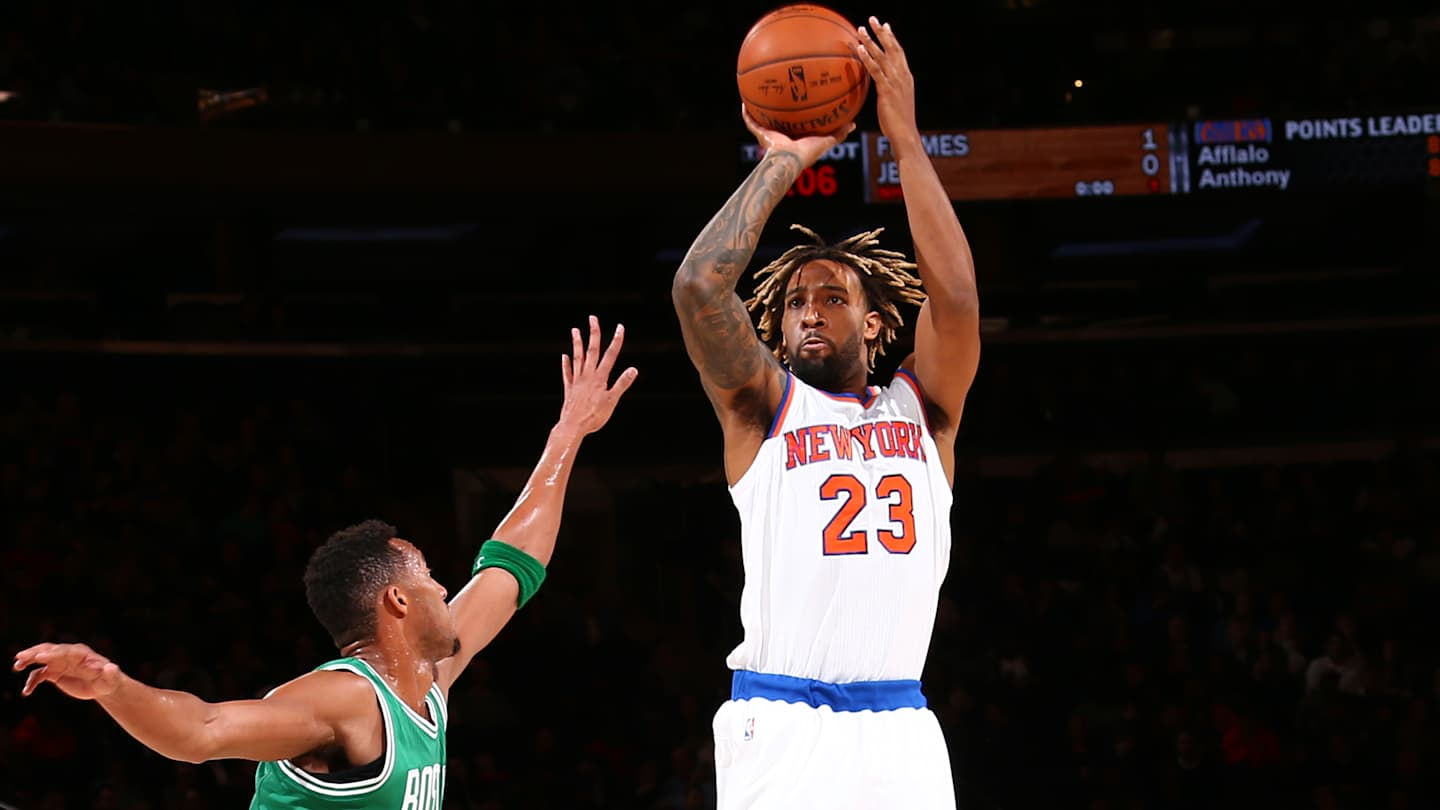 Williams leads unbeaten Knicks past Celtics, 101-95 - Sports Illustrated