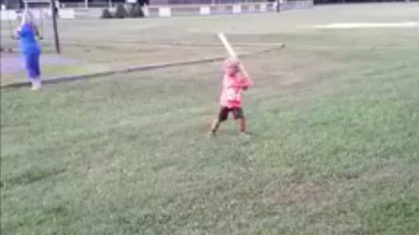 Four-year-old batter shows off killer swing, Yasiel Puig-esque bat-flip ...