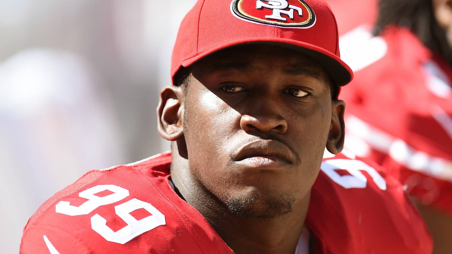 San Francisco 49ers linebacker Aldon Smith restructures contract ...