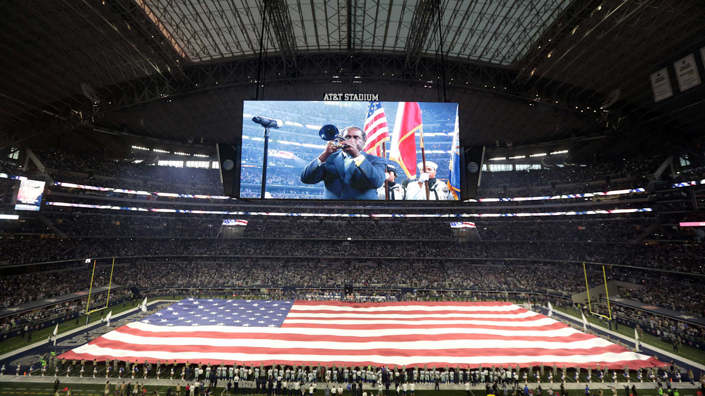Cowboys bring back trumpet with soloist for national anthems - Sports ...