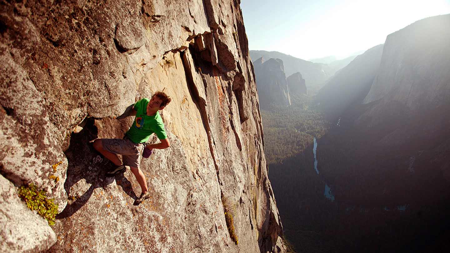 How free-climbing rock star Alex Honnold gets his grip - Sports Illustrated
