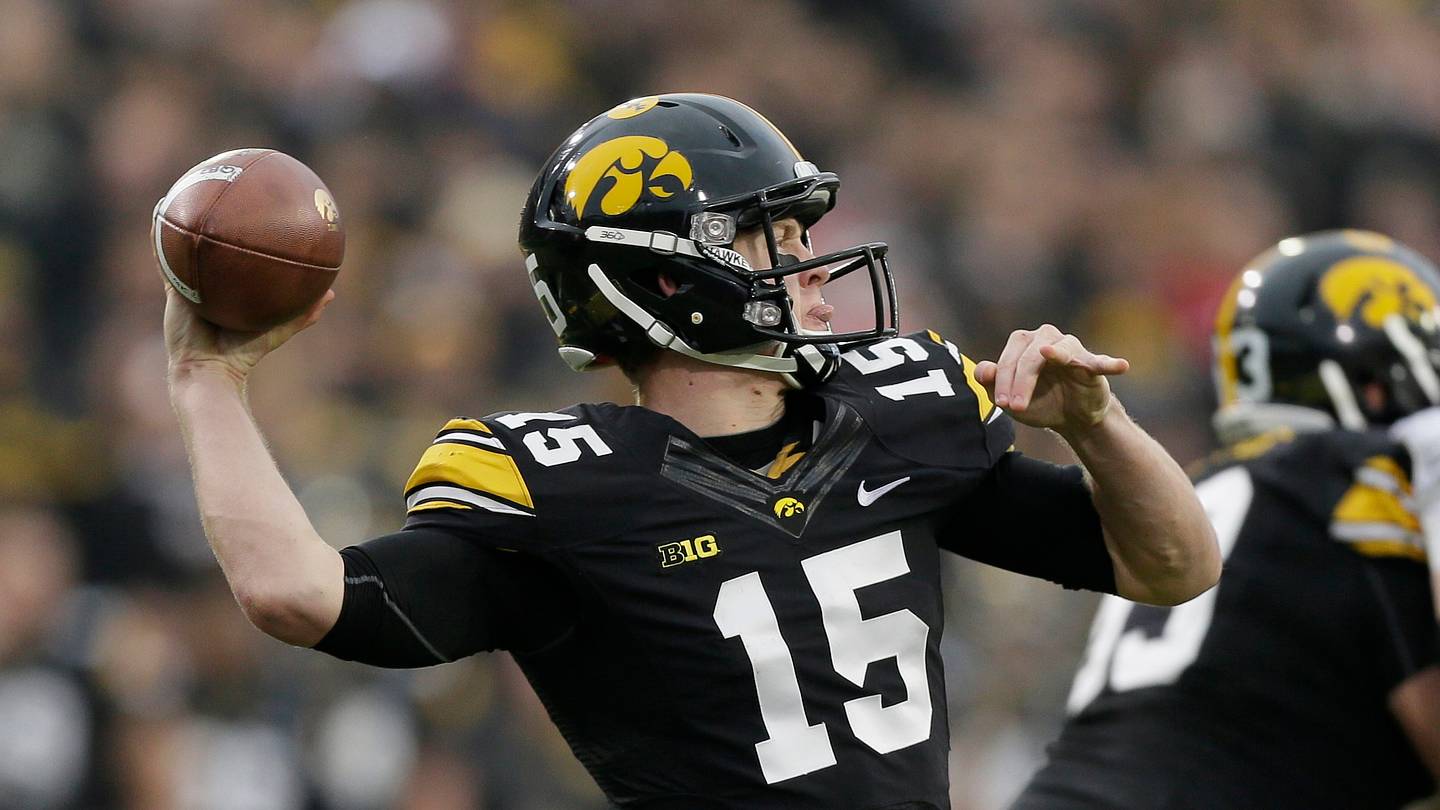Rudock starts at quarterback for Michigan against Utah - Sports Illustrated