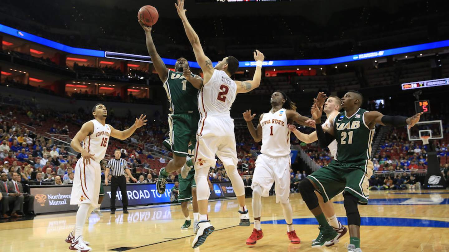 March Madness: NCAA tournament best plays, highlights reel, dunks ...