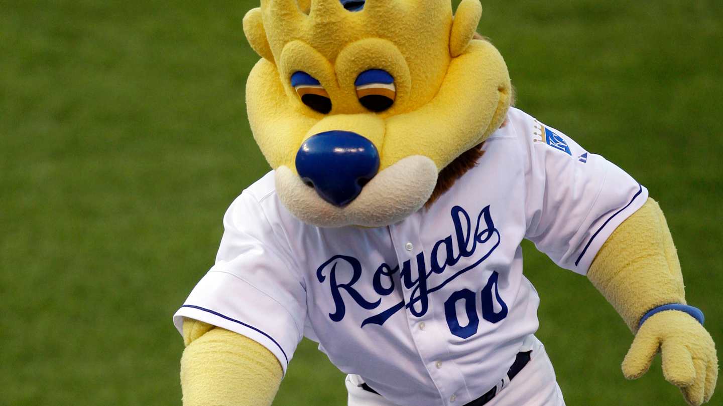 Royals, mascot face civil case in hot dog injury - Sports Illustrated