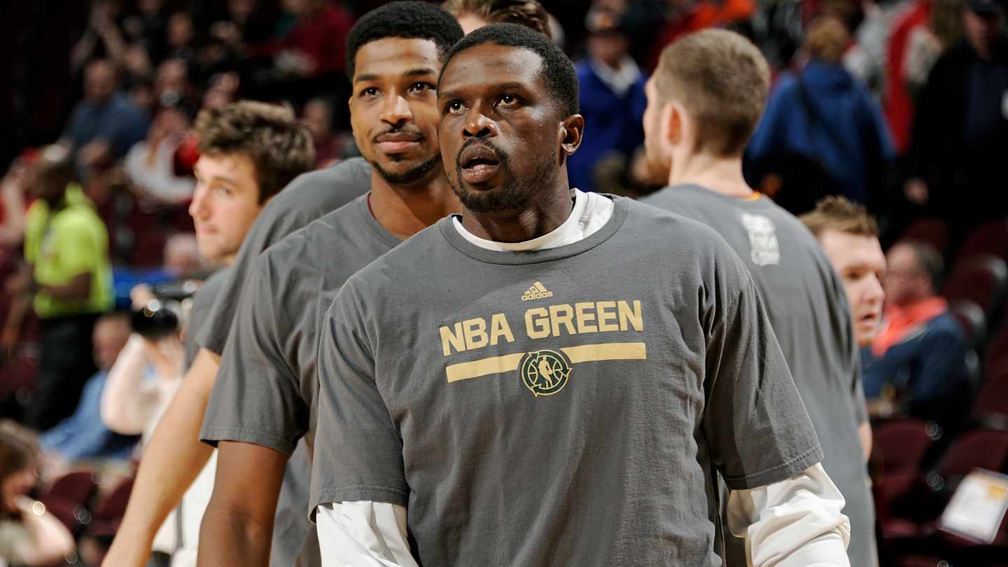Free agent F Luol Deng agrees to 2-year, $20M deal with Heat - Sports ...