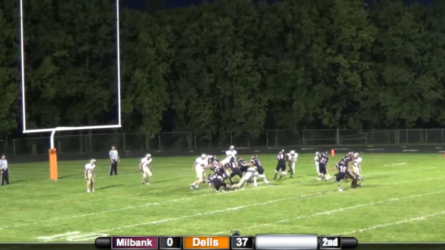 South Dakota high school kicker scores extra point off defender's ...
