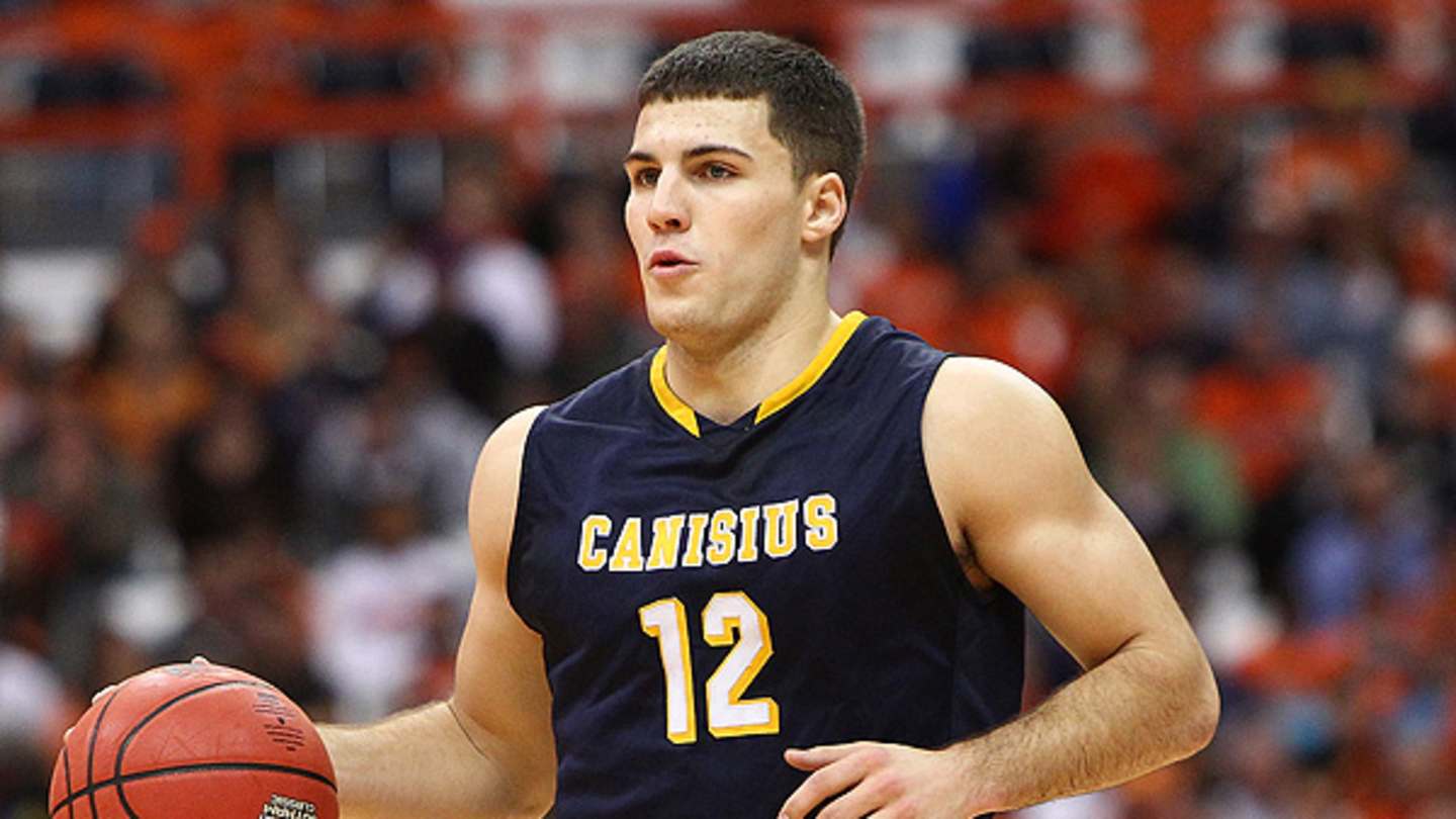 The Chalkboard: Canisius scorer Billy Baron breaks down the pick-and ...