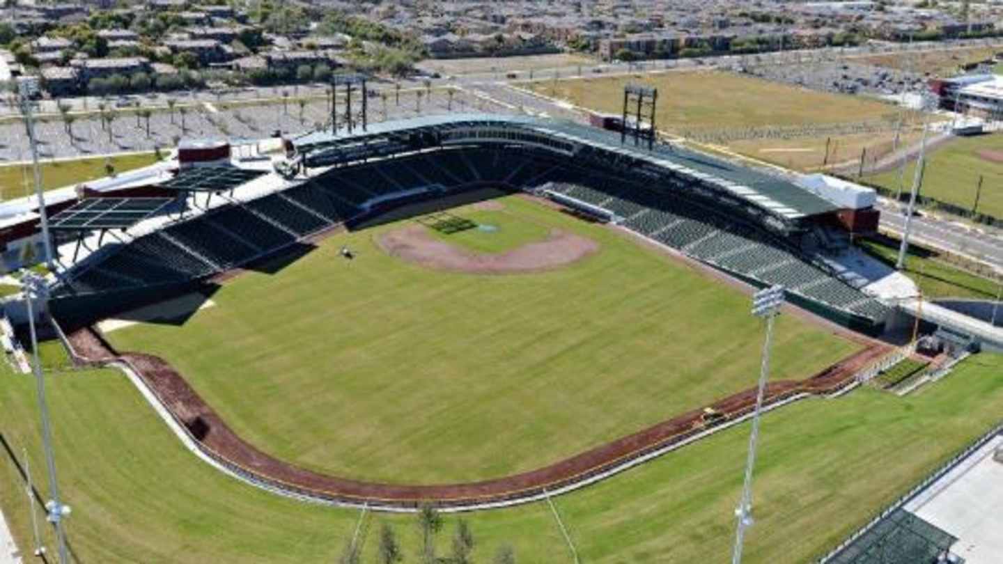 Brand-new Cubs Park offers touches of Wrigley in sun-soaked spring ...