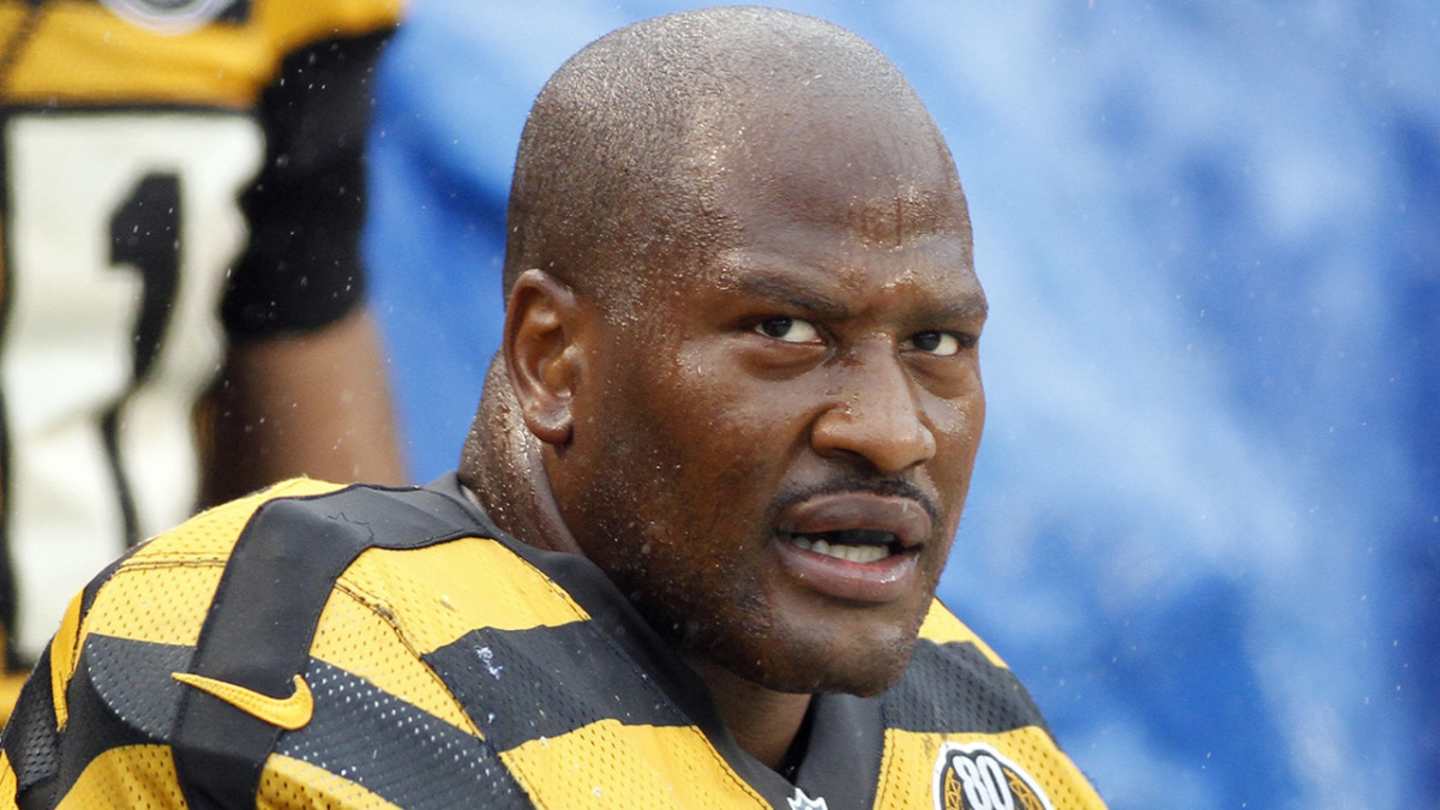 PFN: Signing of troublemaker Harrison questionable in current NFL ...