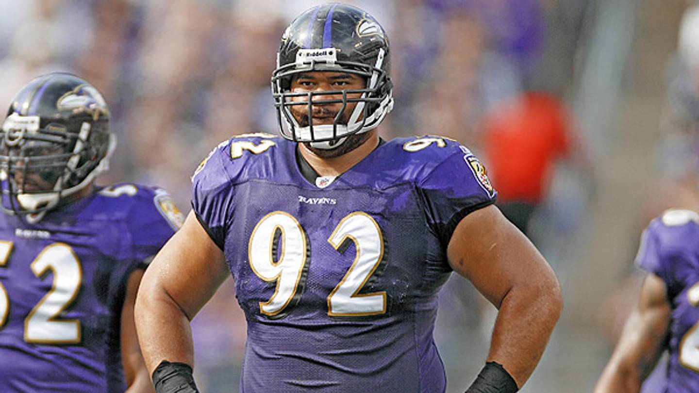 Haloti Ngata reportedly rejected 'long-term' offer from Baltimore ...