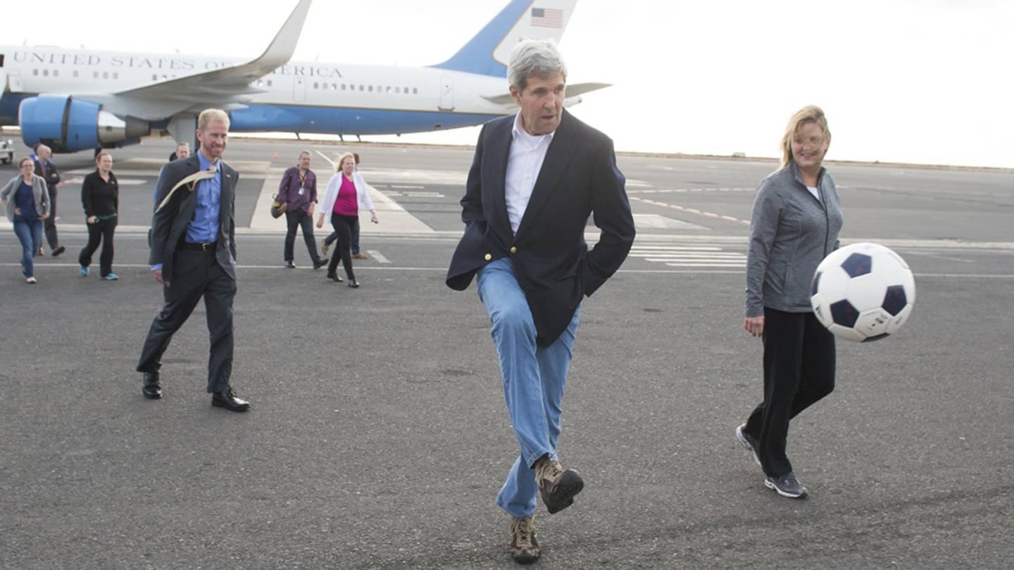 Soccer in high U.S. places: Talking World Cup with John Kerry - Sports ...
