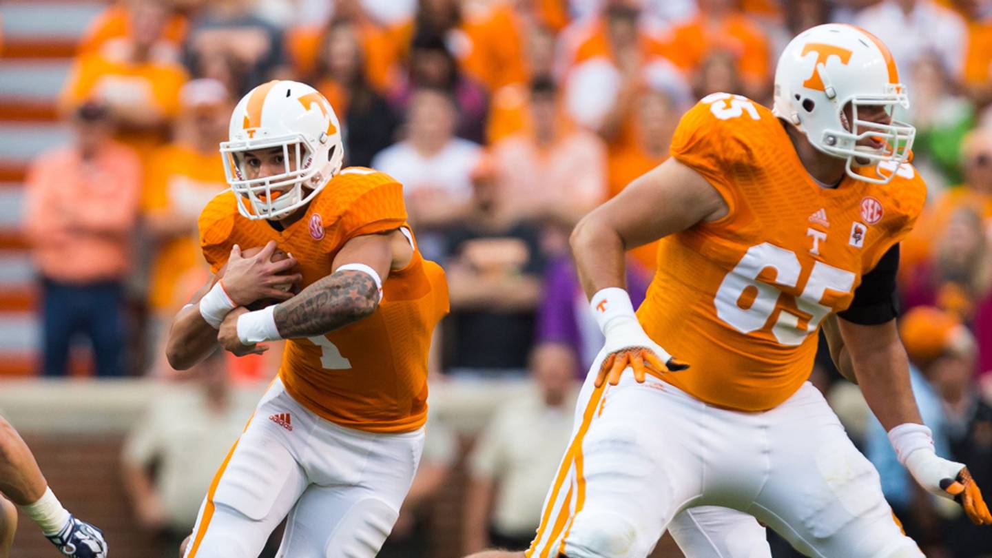 Tenneseee LT Jacob Gilliam out for season with torn ACL - Sports ...