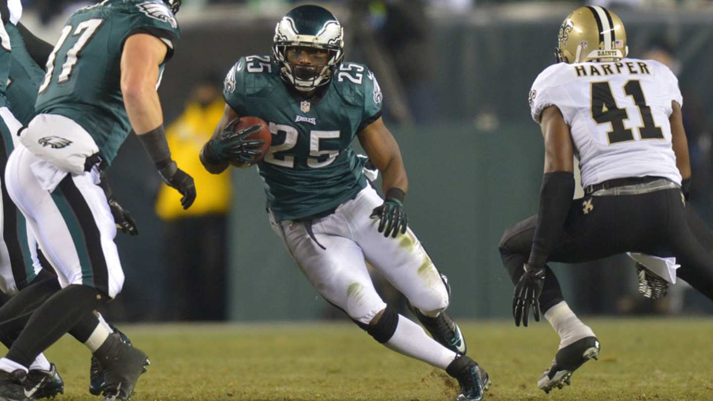 Philadelphia Eagles' LeSean McCoy aiming for 2,000 yards - Sports ...