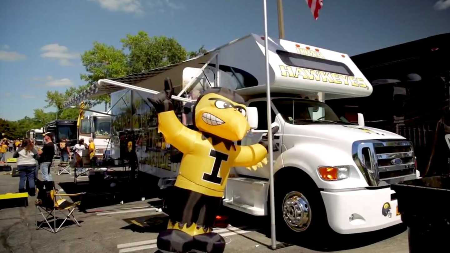Tailgate Tour: Iowa vs. Iowa State - Sports Illustrated