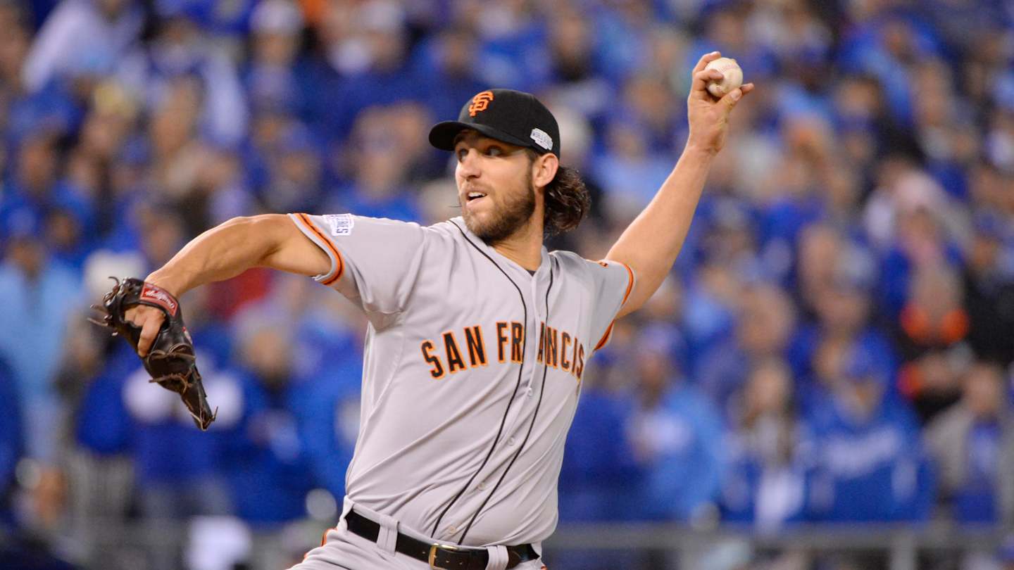 San Francisco Giants pitcher Madison Bumgarner Sportsman of the Year ...