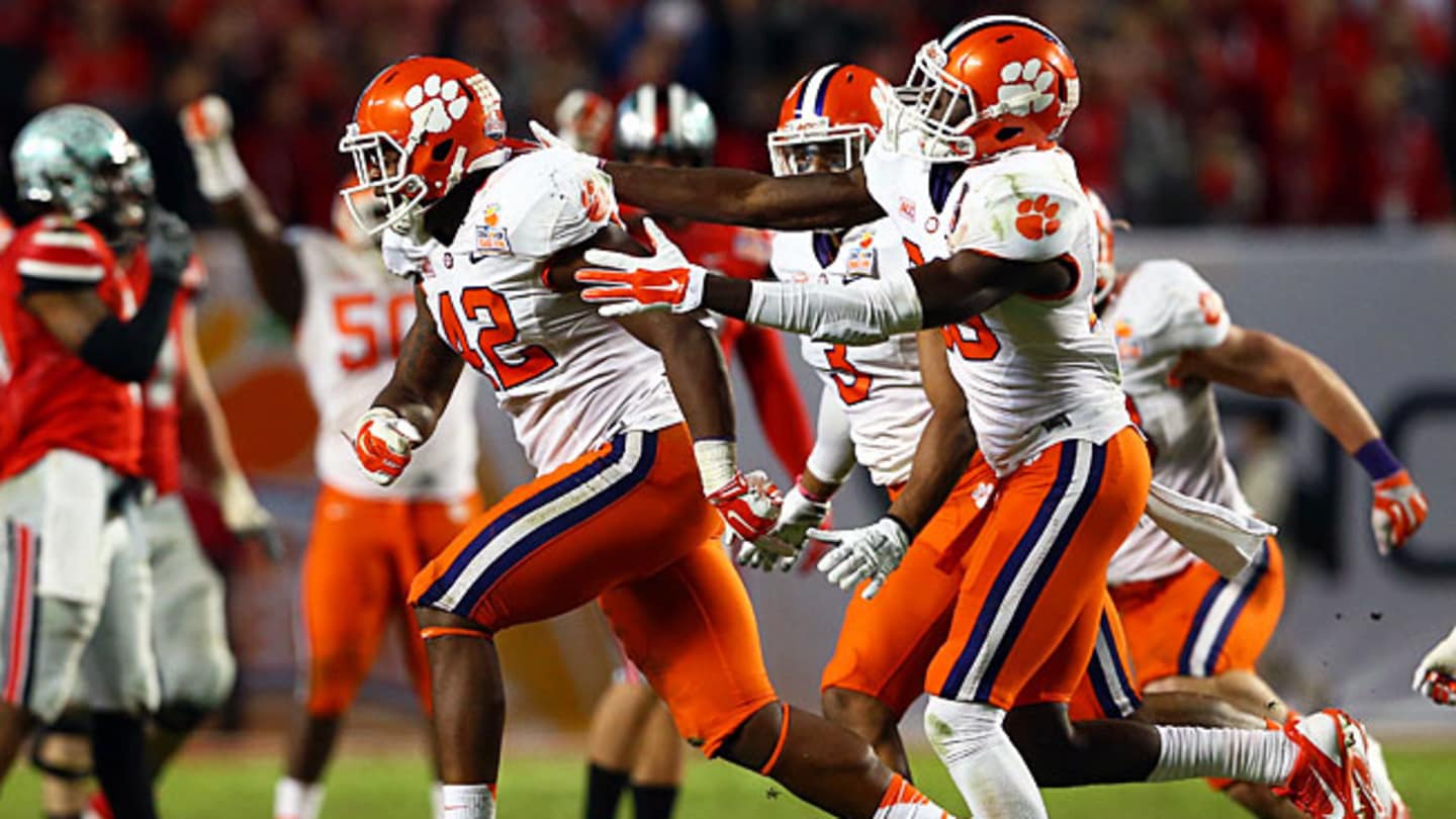 Andy Staples: Clemson far from complacent during offseason of ...