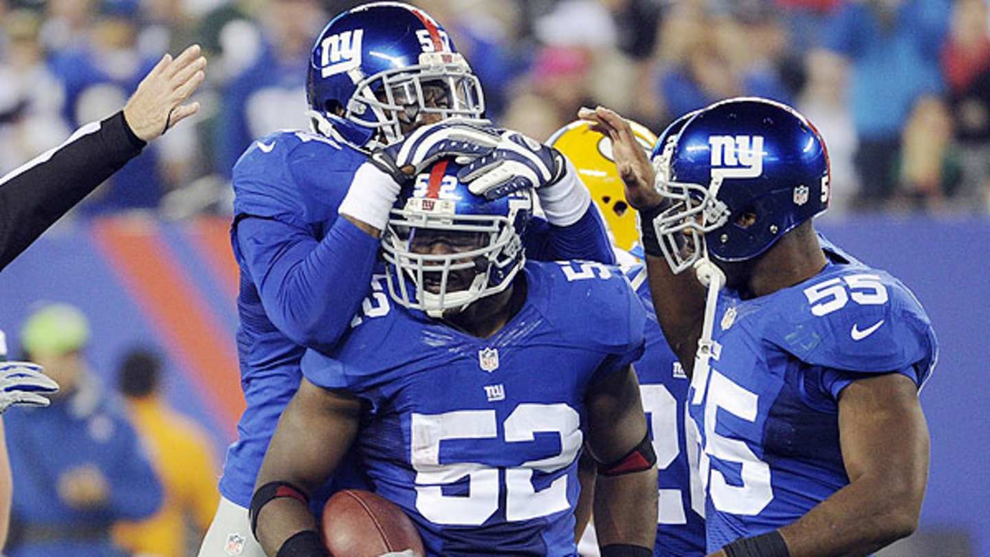 New York Giants LB Jon Beason carted off field during OTAs with foot ...