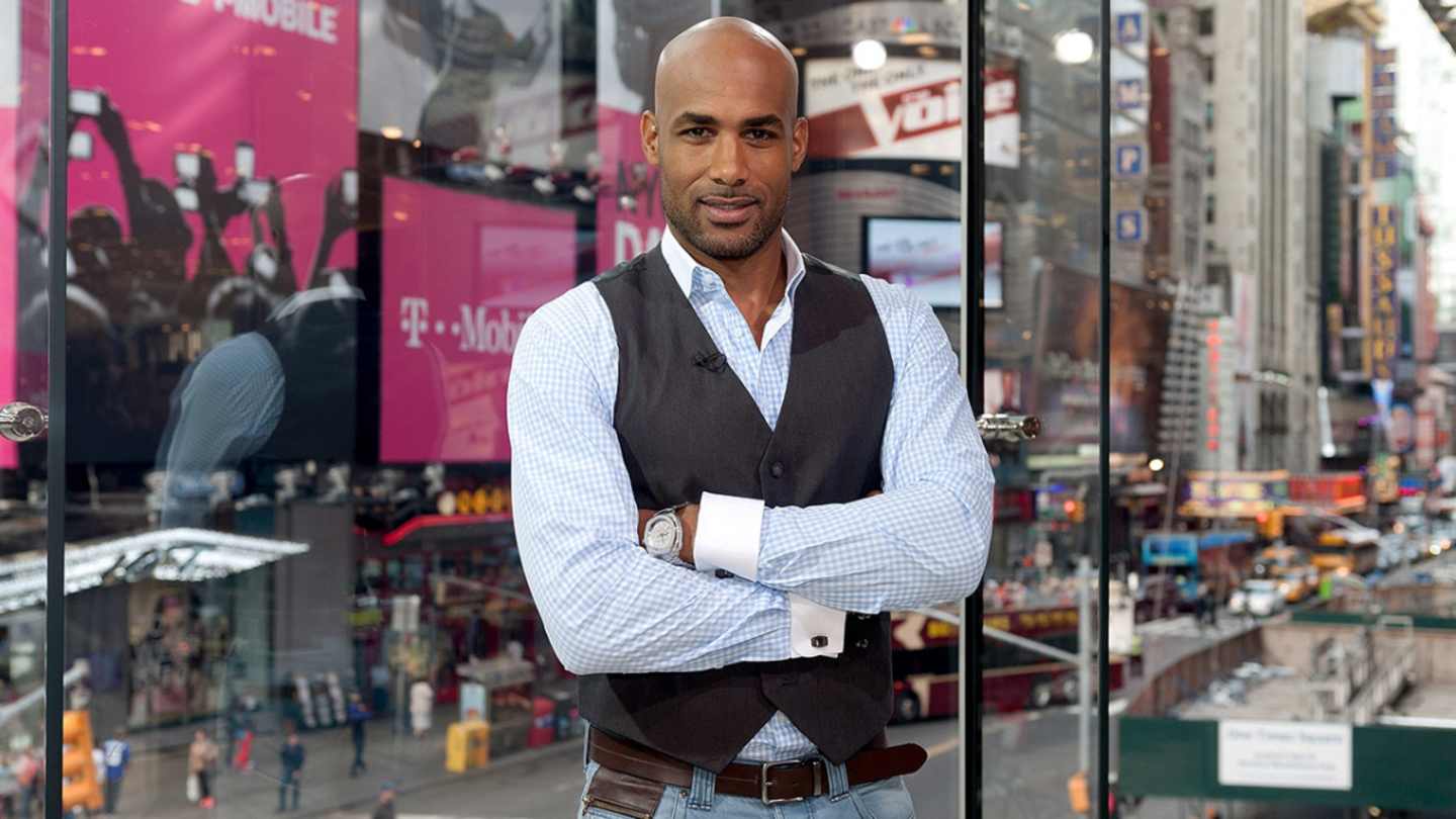 Boris Kodjoe gives modeling advice to Kobe & A-Rod - Sports Illustrated