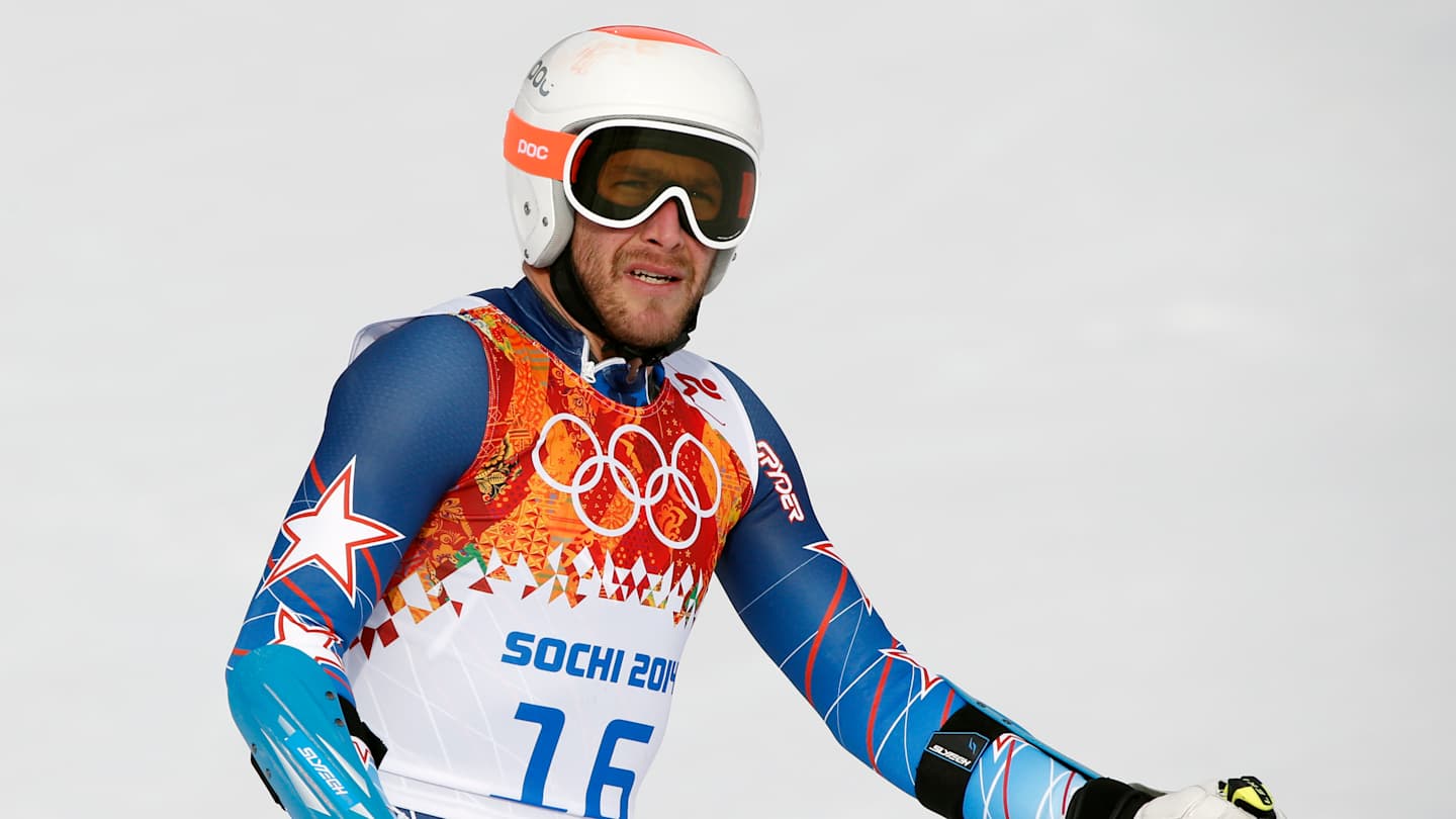 Bode Miller out of slalom after tweaking left knee - Sports Illustrated