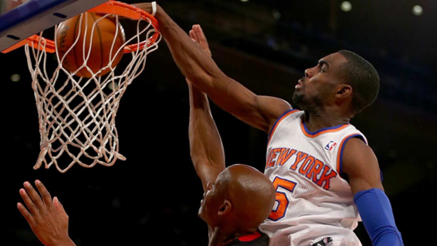 Video: Knicks' Tim Hardaway Jr. skies over Heat's Ray Allen for putback ...