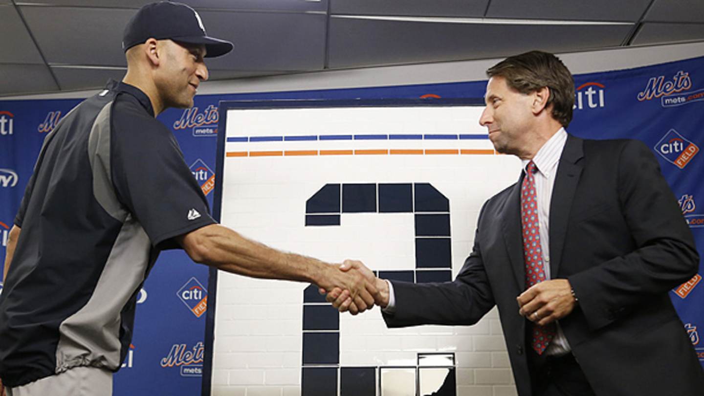 Mets shower Derek Jeter with gifts before his final Subway Series game ...