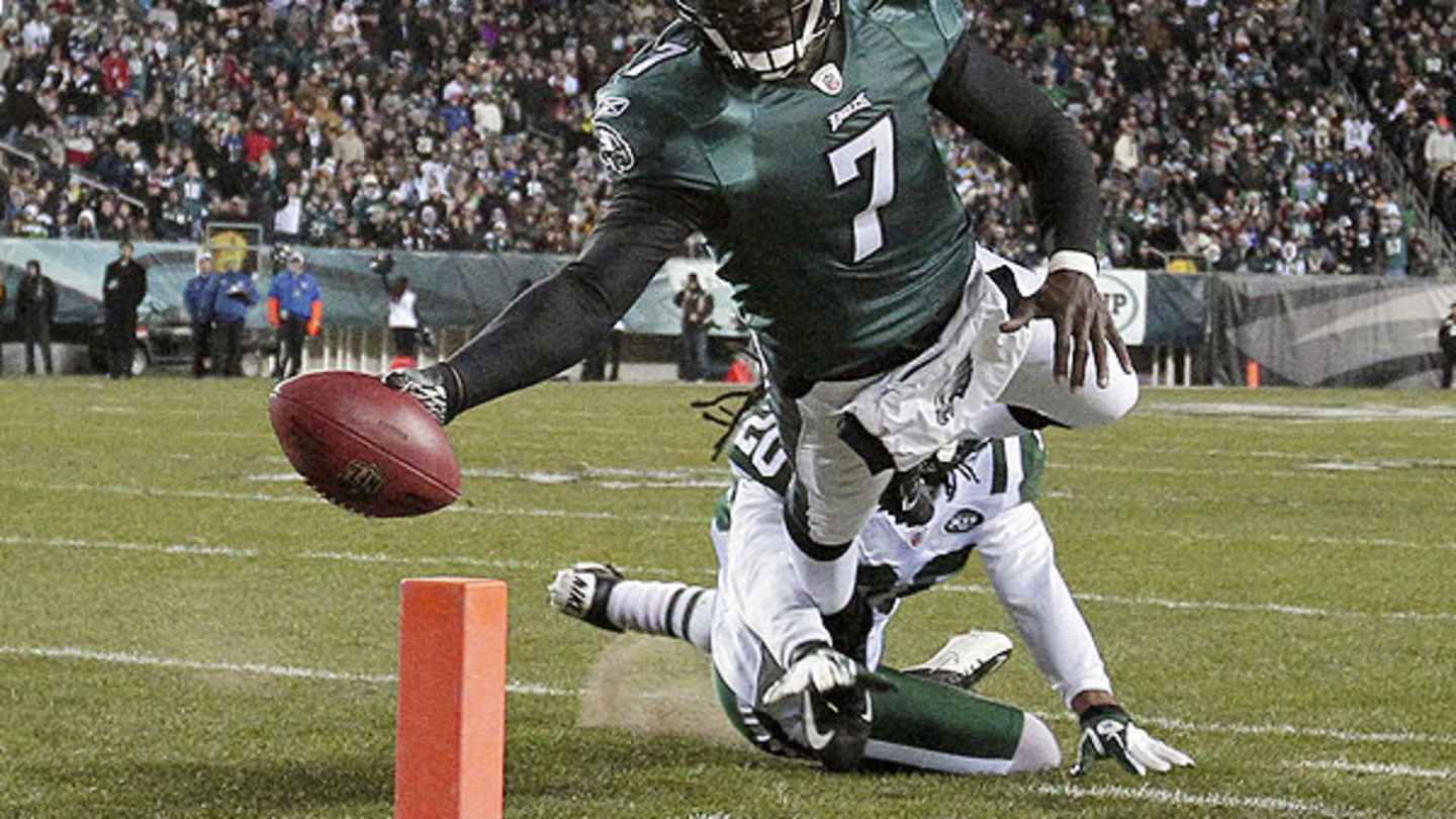 Petition calls for SUNY Cortland to ban Michael Vick from Jets training ...