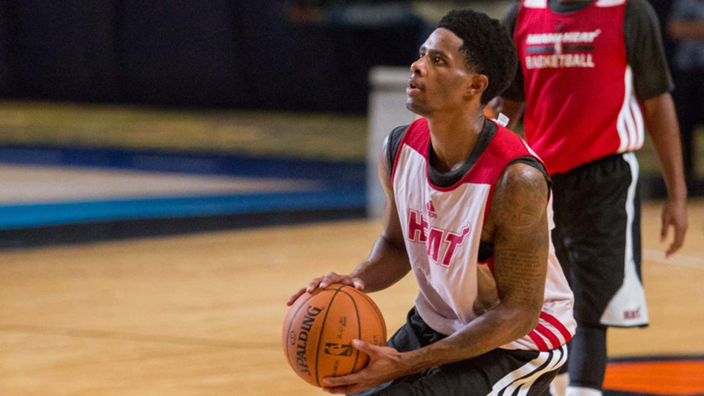 Miami Heat sign point guard Larry Drew II - Sports Illustrated