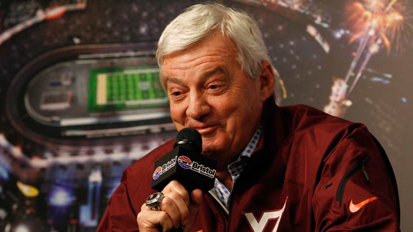 Virginia Tech extends Frank Beamer's contract two years - Sports ...