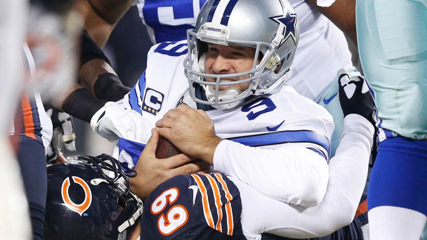 Dallas Cowboys quarterback Tony Romo playing with broken ribs - Sports ...