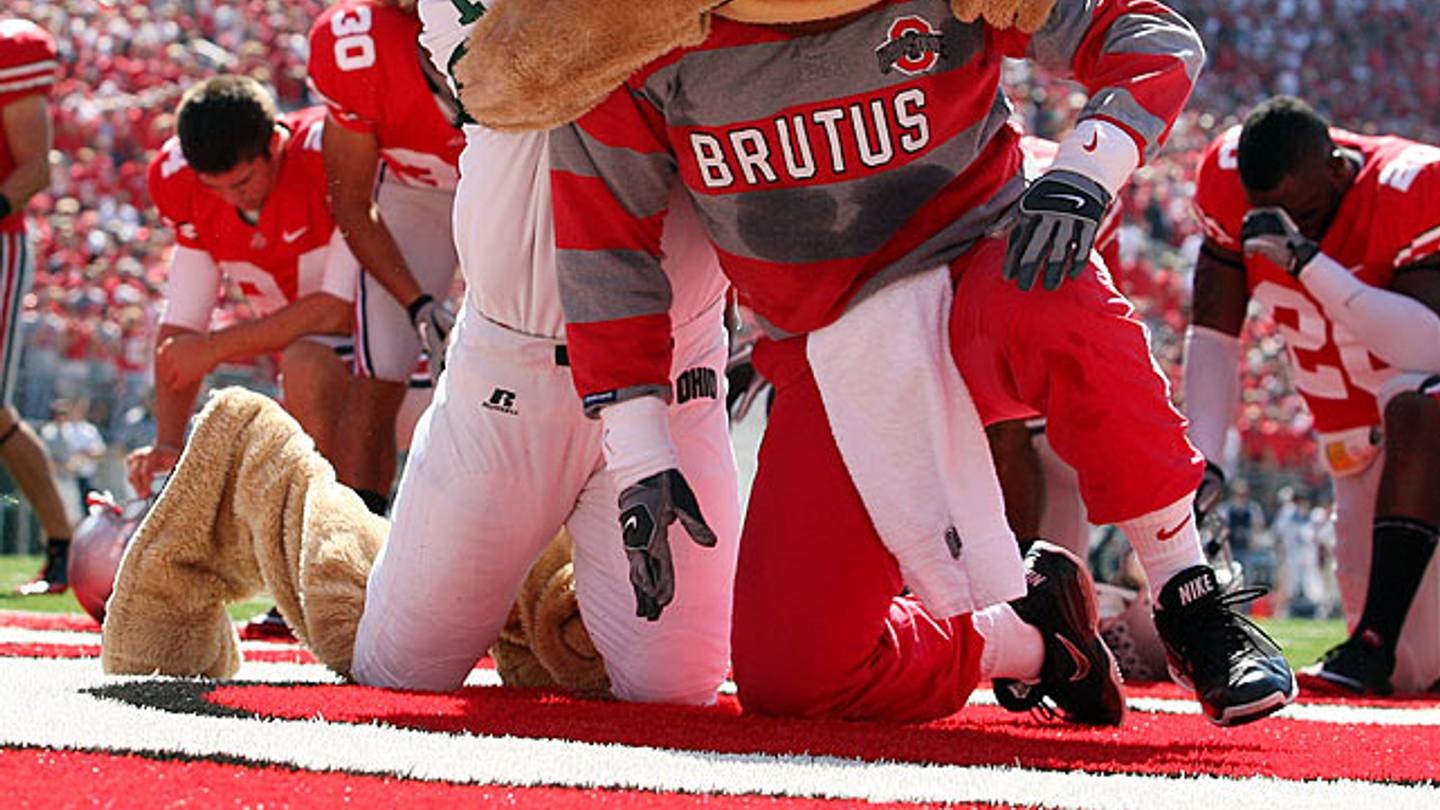 Brawling Mascots - Sports Illustrated
