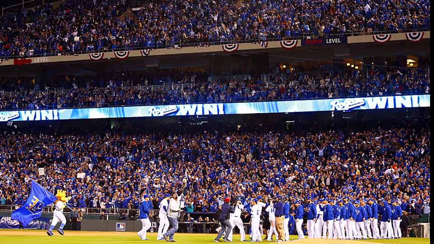 Royals pitching defense win ALCS Game 3 one win from World Series ...