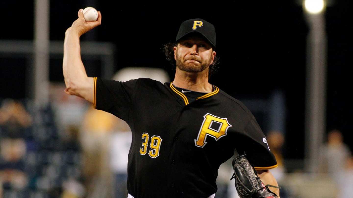 Jason Grilli and Ernesto Frieri ran into each other in an airport after ...