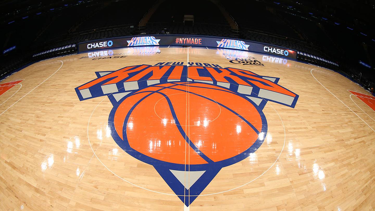 Nets fan with prosthetic leg carried out of MSG for 'unruly' behavior ...
