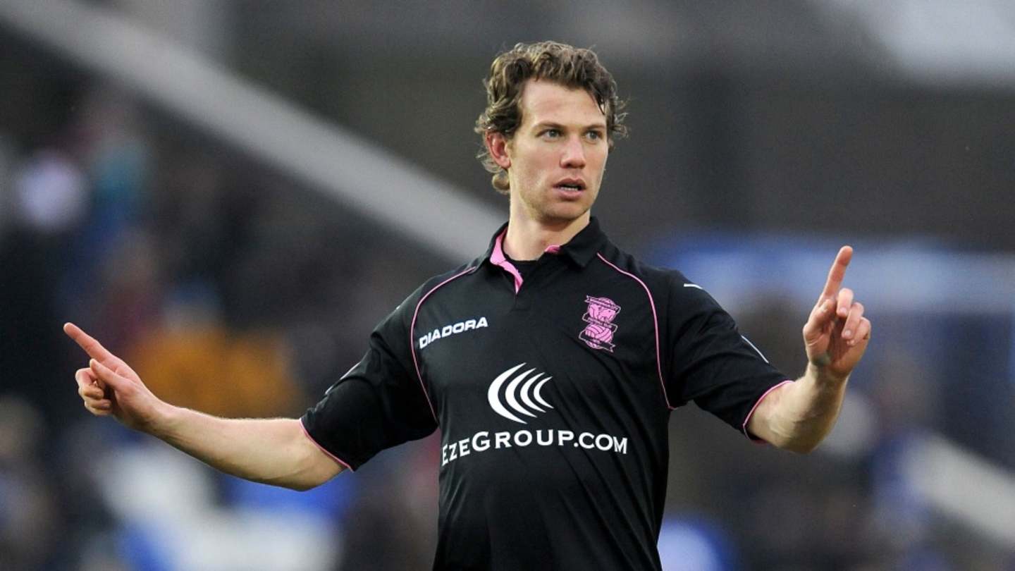 USA defender Jonathan Spector out three months' with thigh injury ...