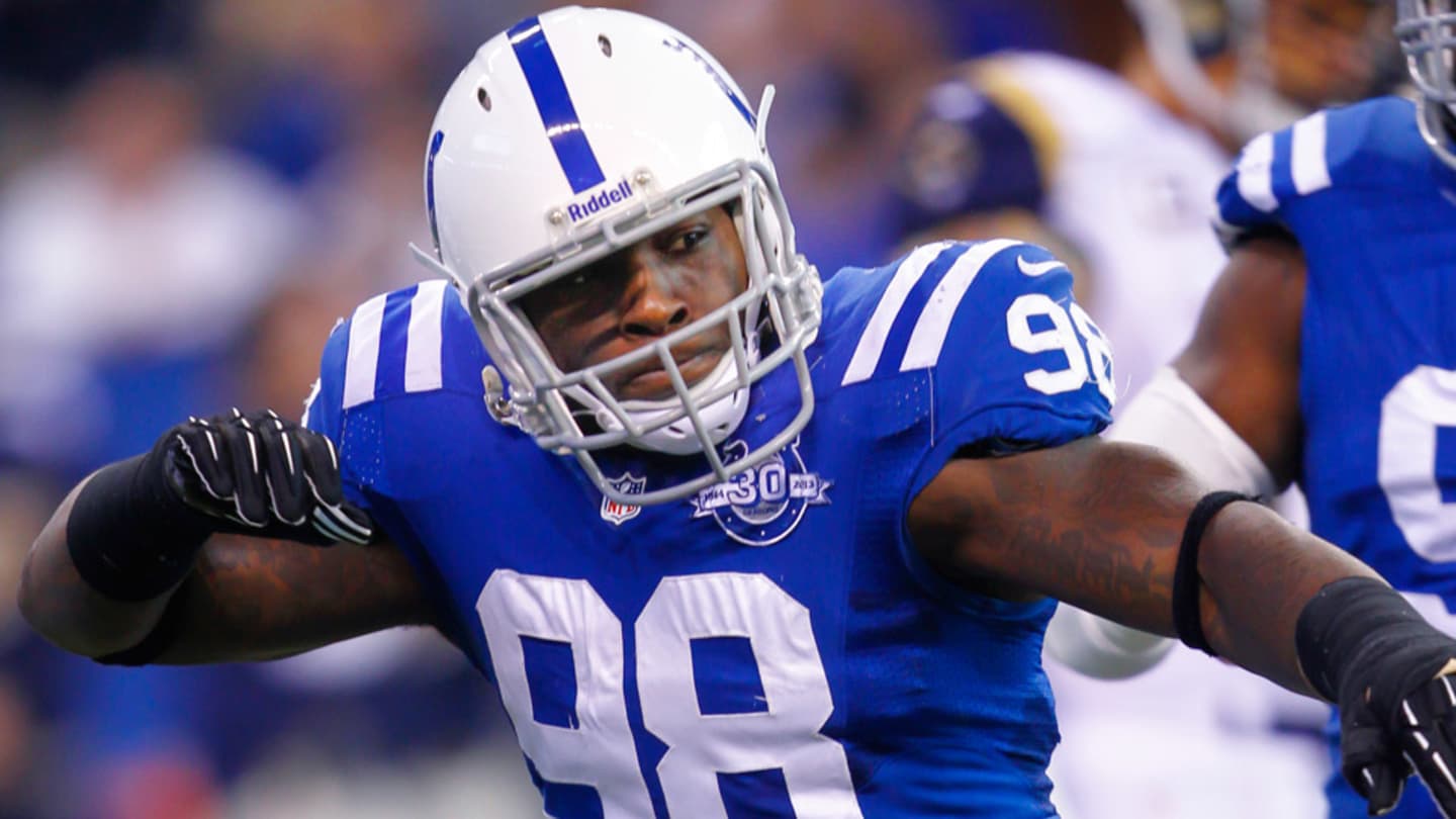 Injury to Colts' Robert Mathis leaves AFC South even more up for grabs ...