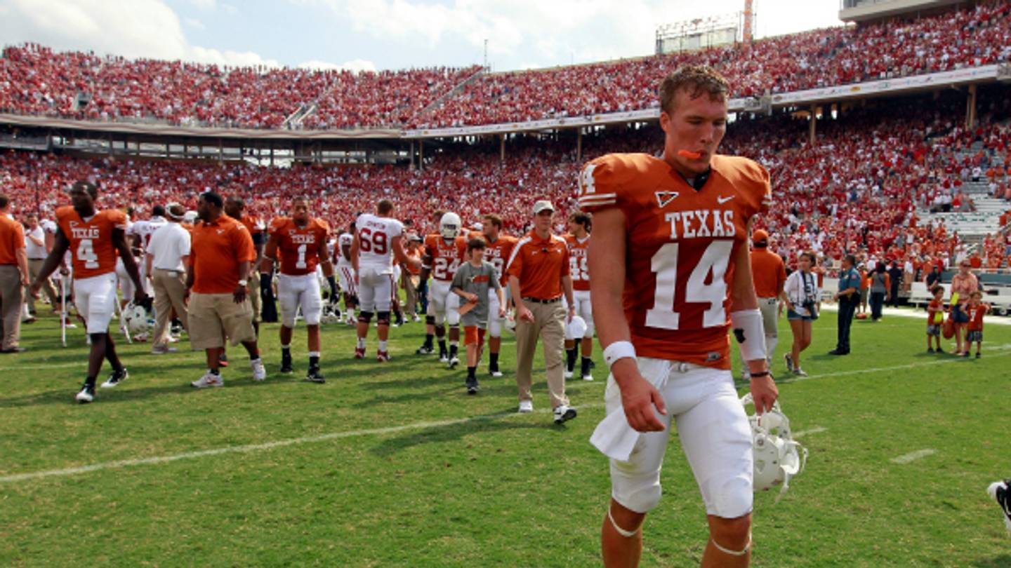 Texas QB David Ash out until fall with fractured foot - Sports Illustrated