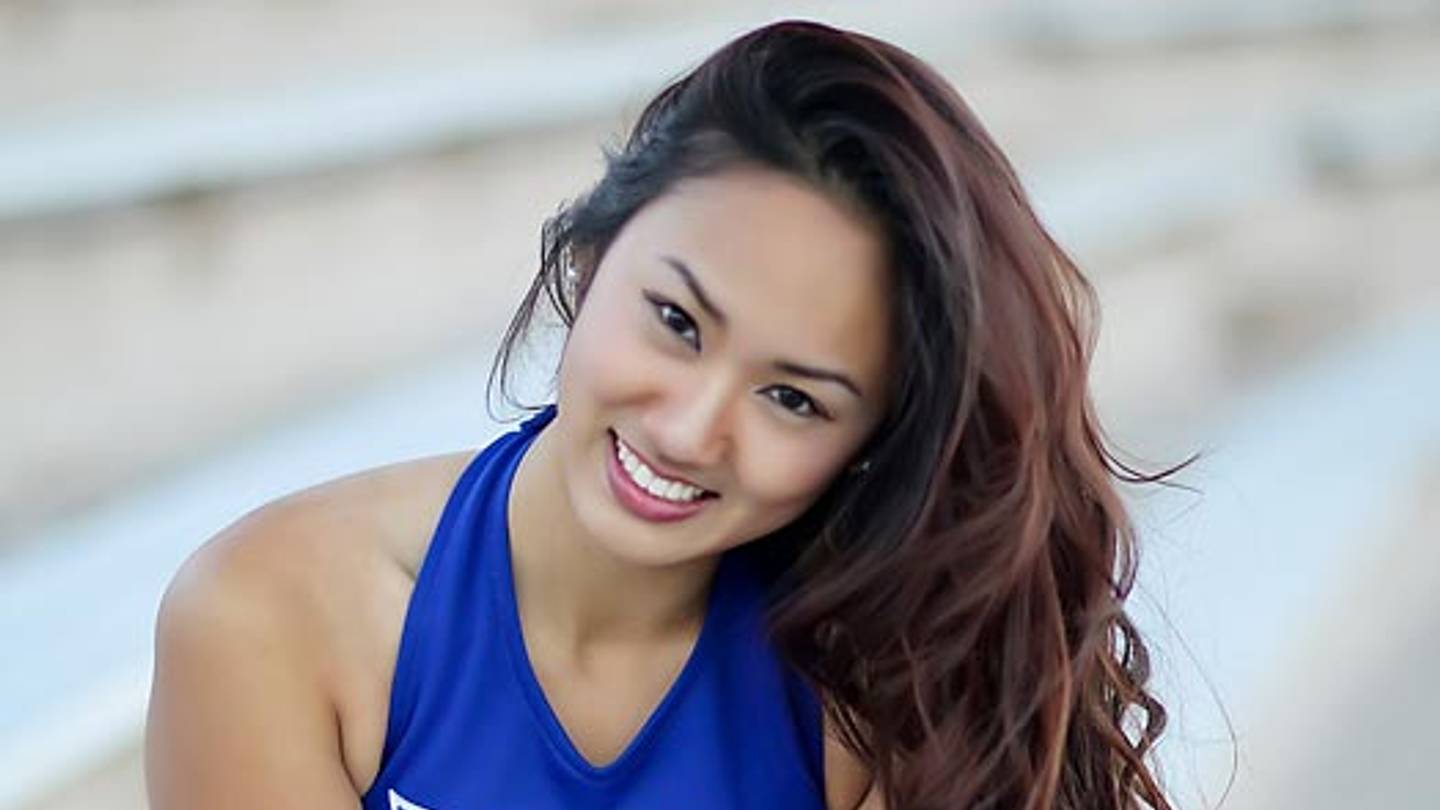Cheerleader of the Week - Sports Illustrated