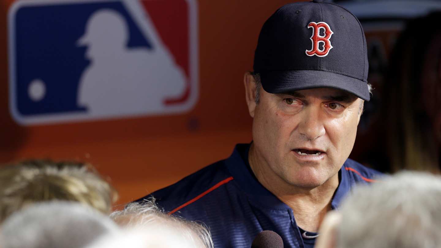 Manager John Farrell returning to Red Sox after cancer scare - Sports ...