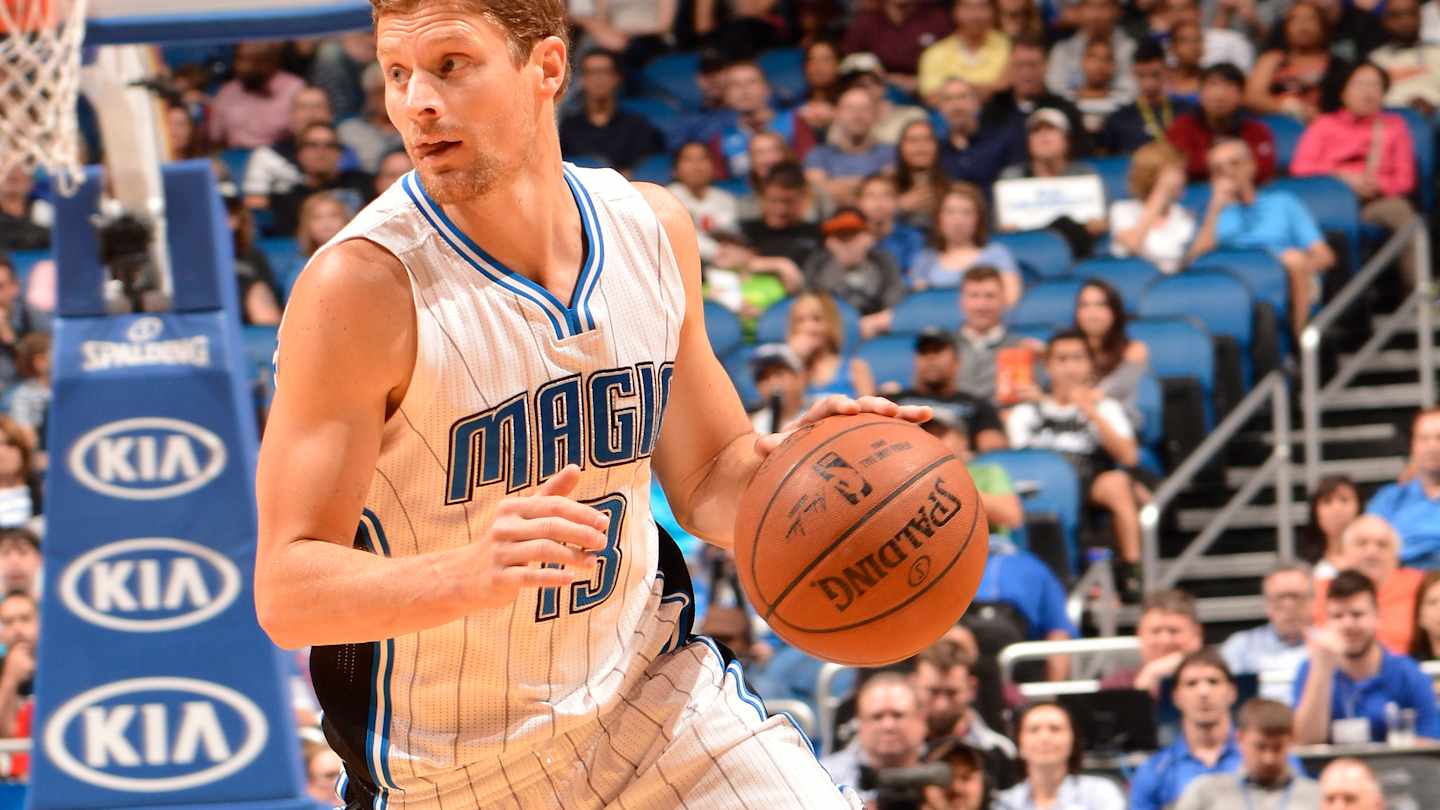 Thunder send guard Luke Ridnour to Toronto for Zubcic - Sports Illustrated