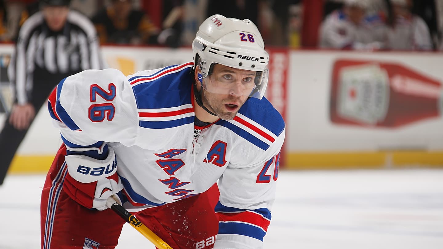 New York Rangers free agents: Martin St. Louis won't be re-signed ...