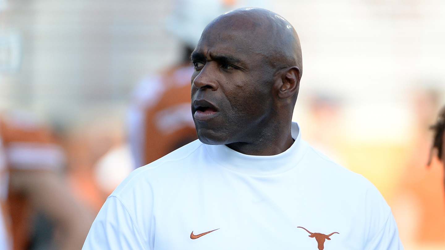 Texas football: Charlie Strong's job security good with boosters ...