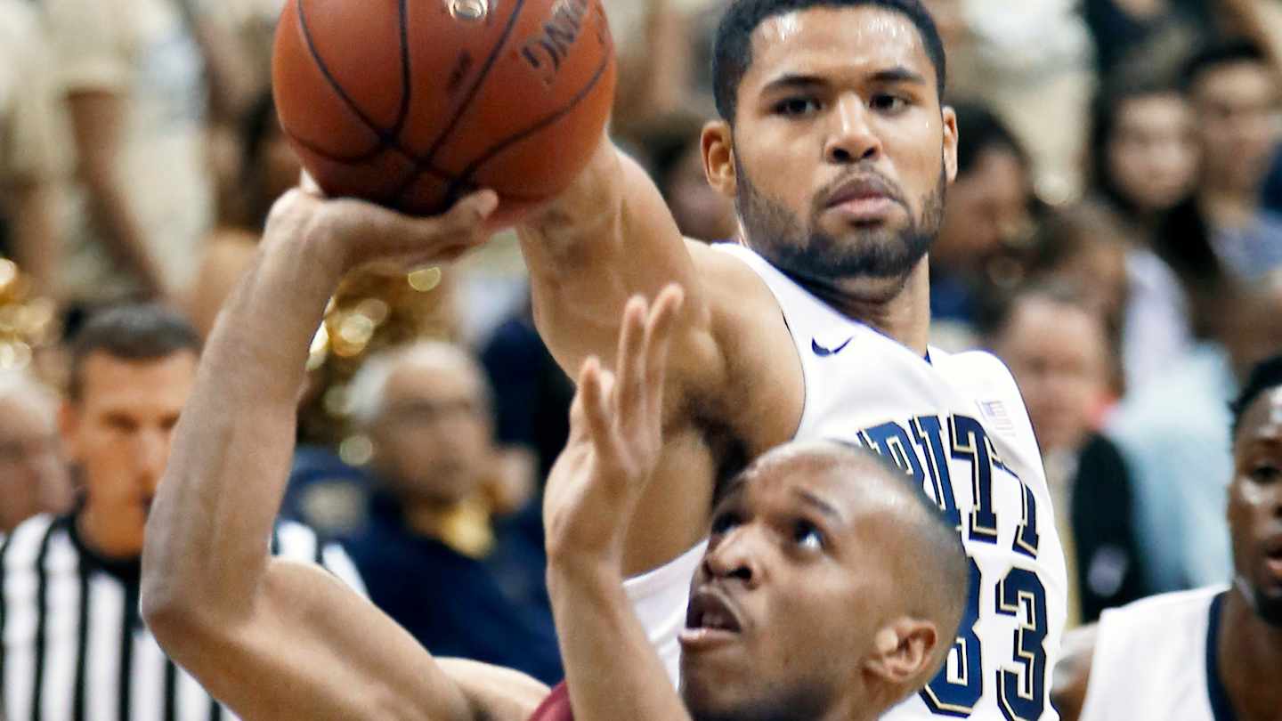 Young, Jeter lead Pitt past St. Joseph's (Ind), 84-43 - Sports Illustrated