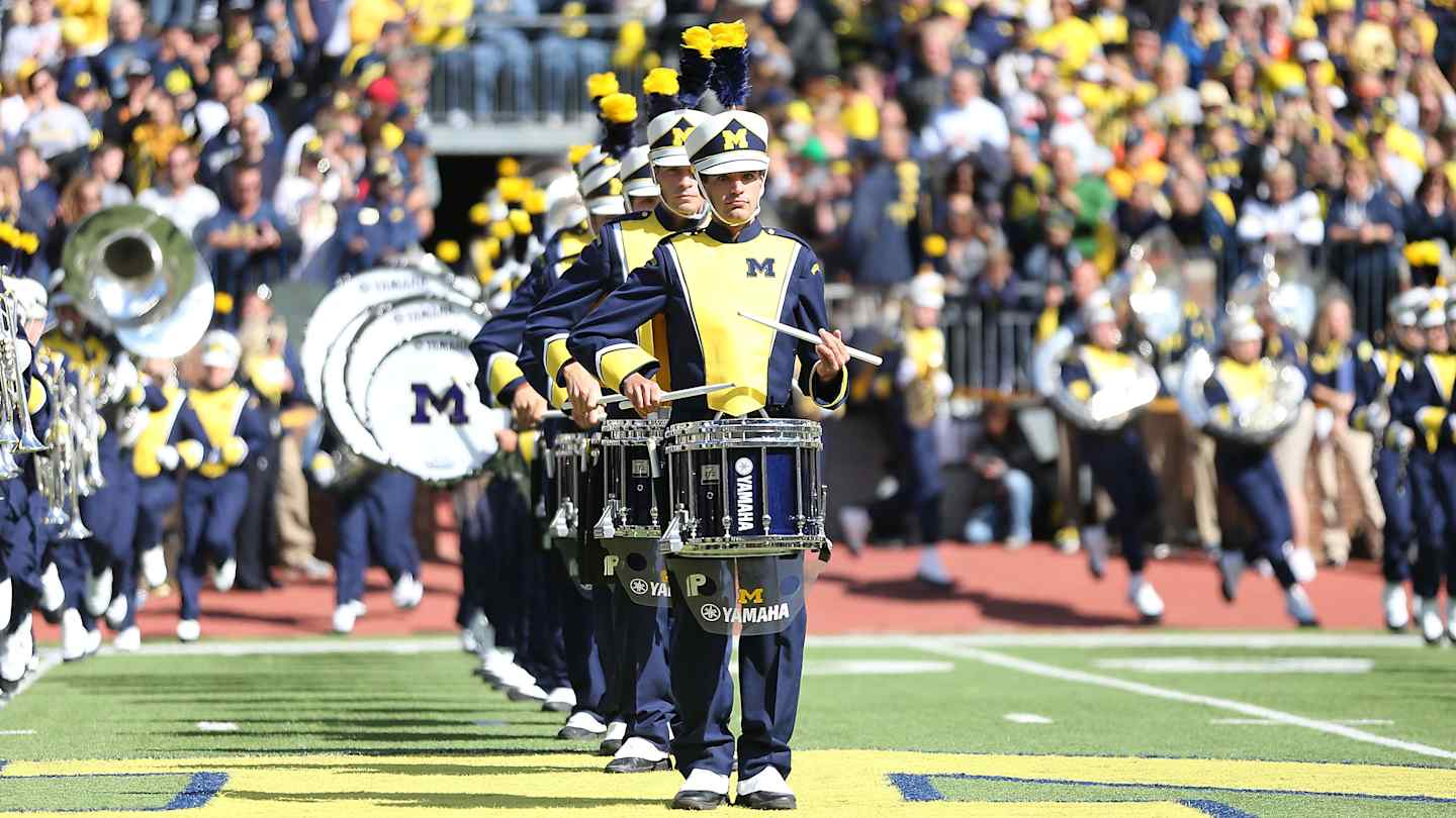 Michigan football: Students trying to create second fight song - Sports ...