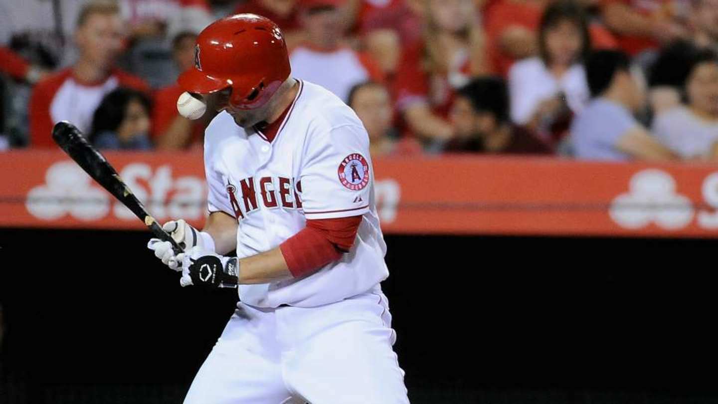 Los Angeles Angels’ David Freese left game with fractured finger ...