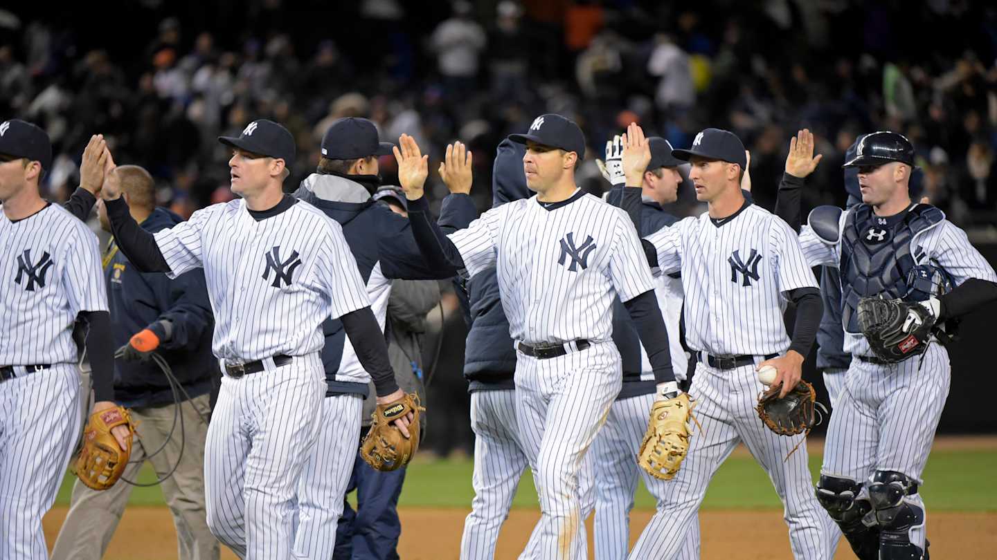 Yankees-Mets rivalry: Subway Series teams have Twitter fight - Sports Illustrated