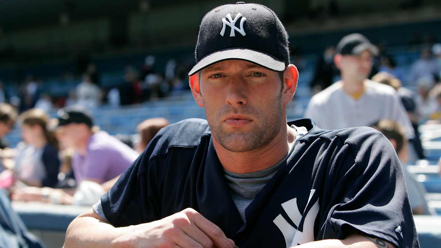 Ex-MLB pitcher Kyle Farnsworth plays minor-league football - Sports ...