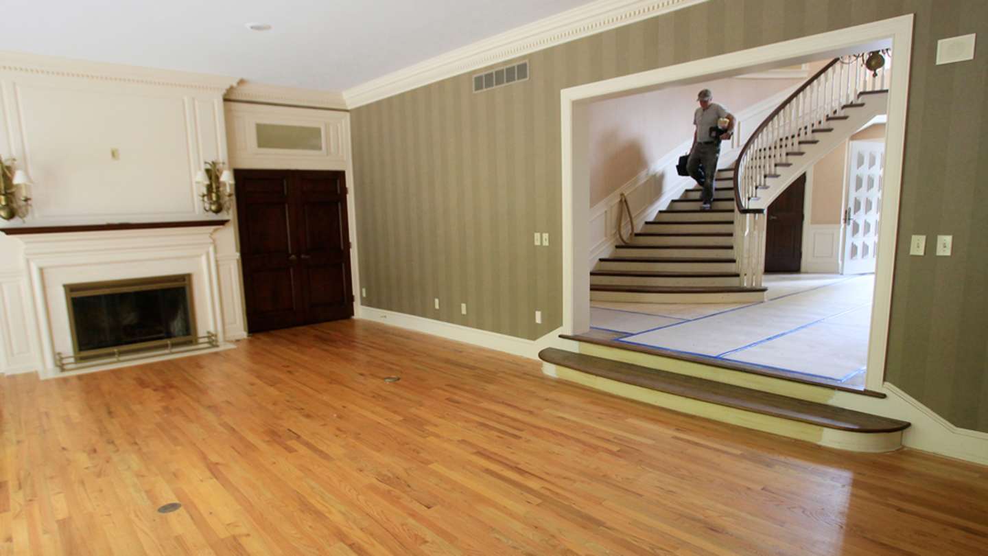 Akron: Expensive olive jar bought by president controversial - Sports ...