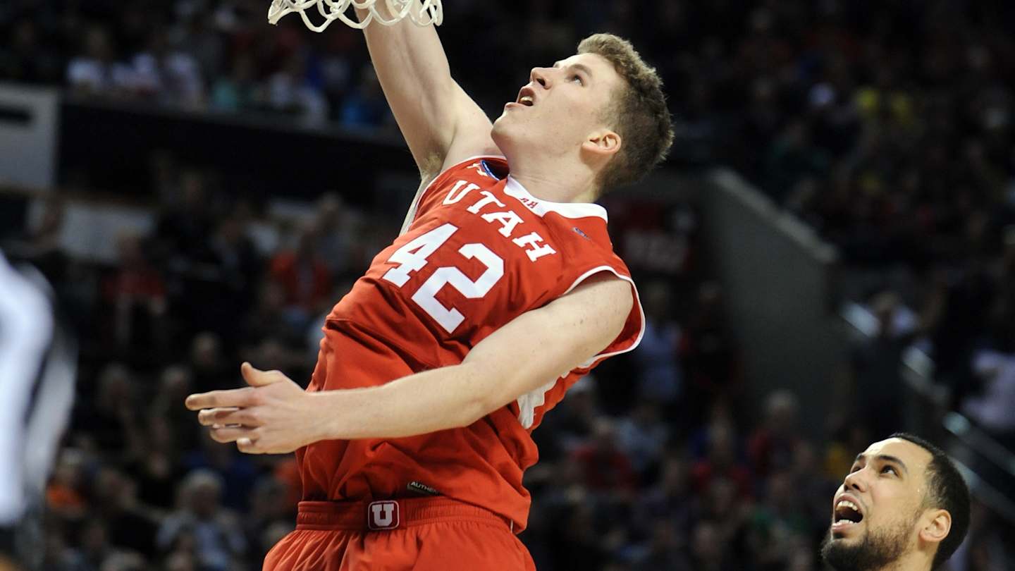 Utah center Jakob Poeltl will bypass NBA draft - Sports Illustrated