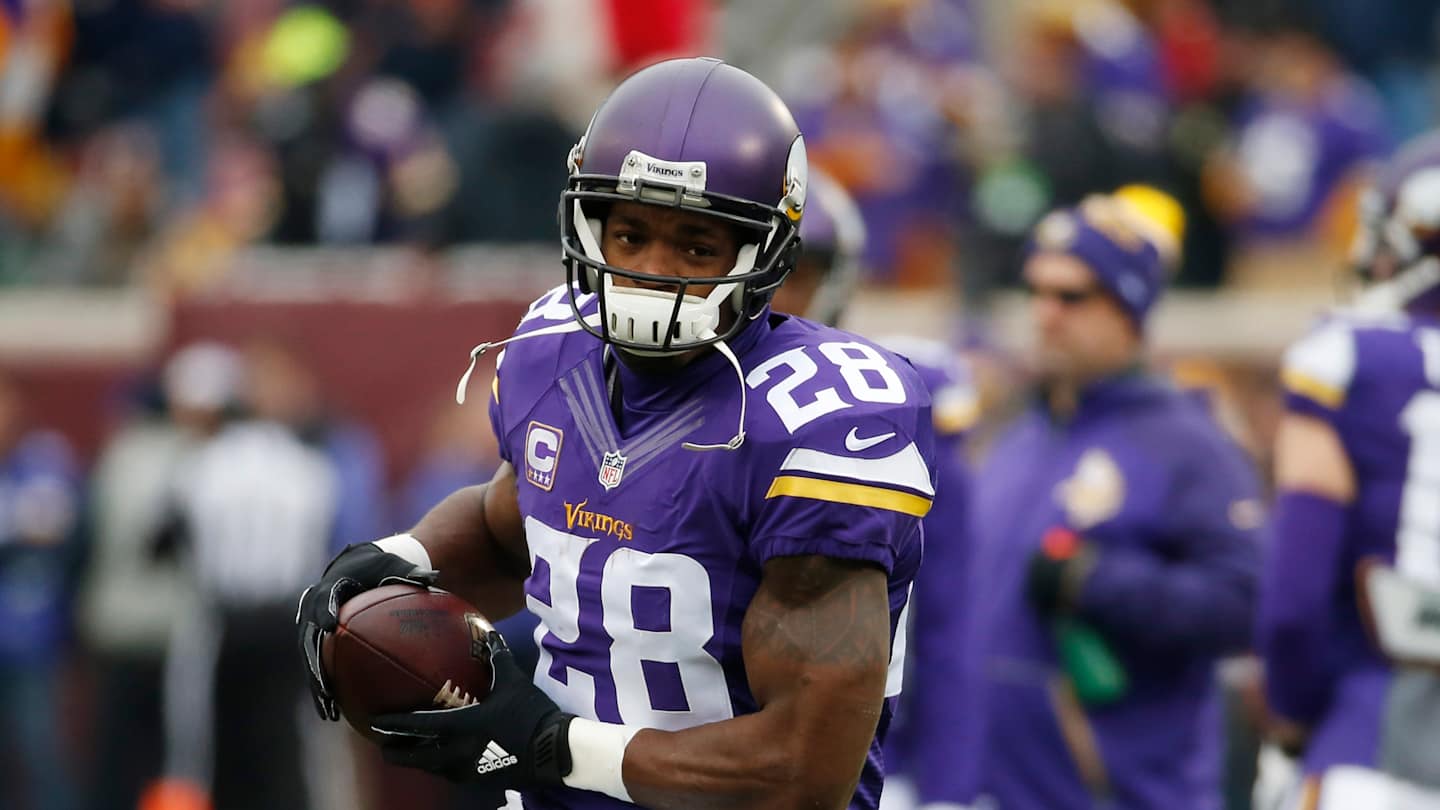 Adrian Peterson injury: Vikings RB hurts ankle vs Bears - Sports ...