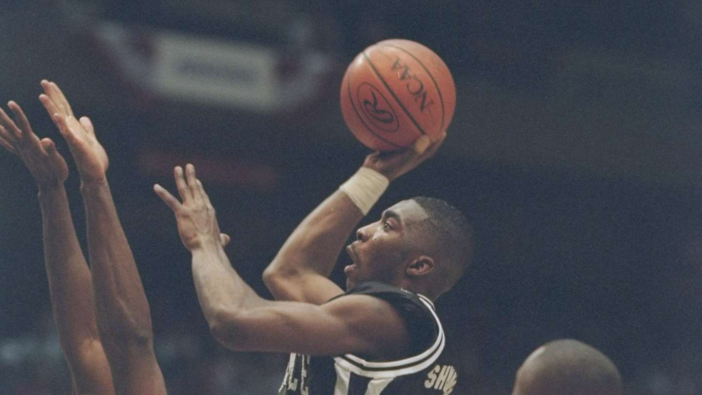 God Shammgod graduates: Providence March Madness star gets degree ...